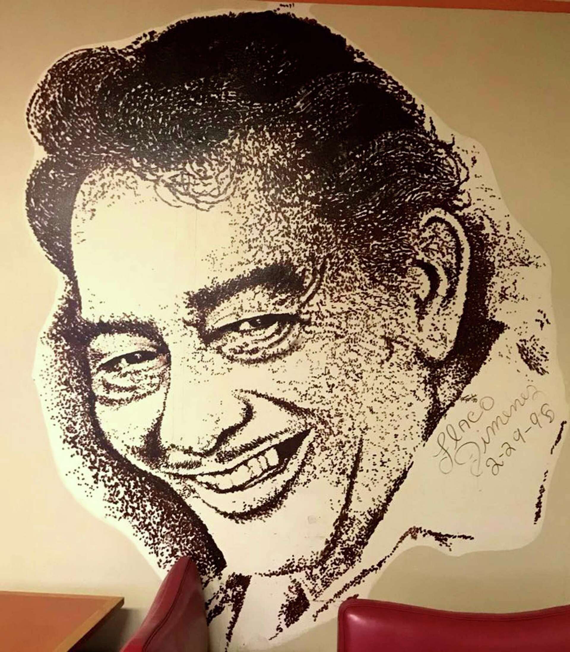 Murals depicting Selena, other San Antonio icons painted over by new ...