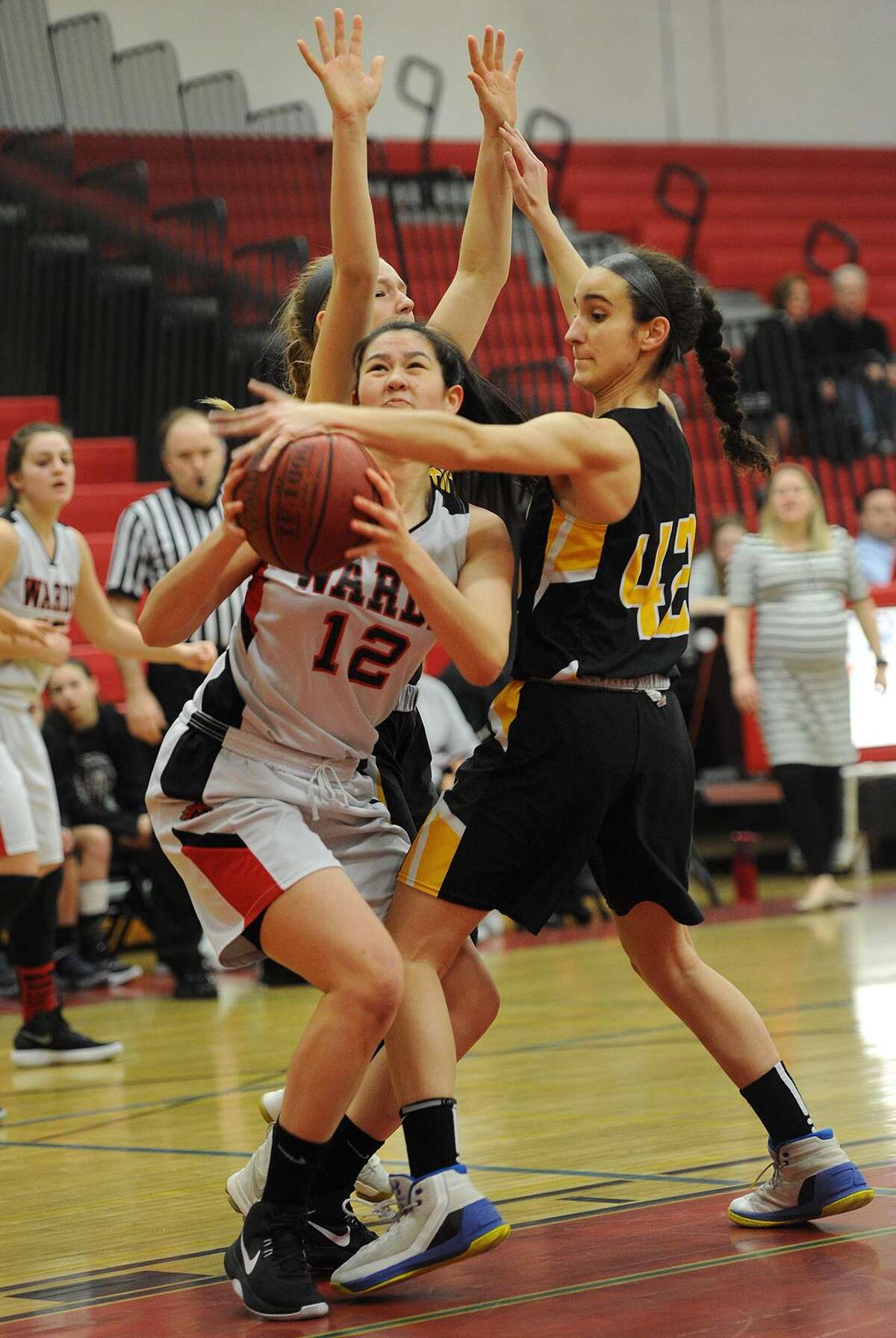 Amity girls upset Warde in Class LL