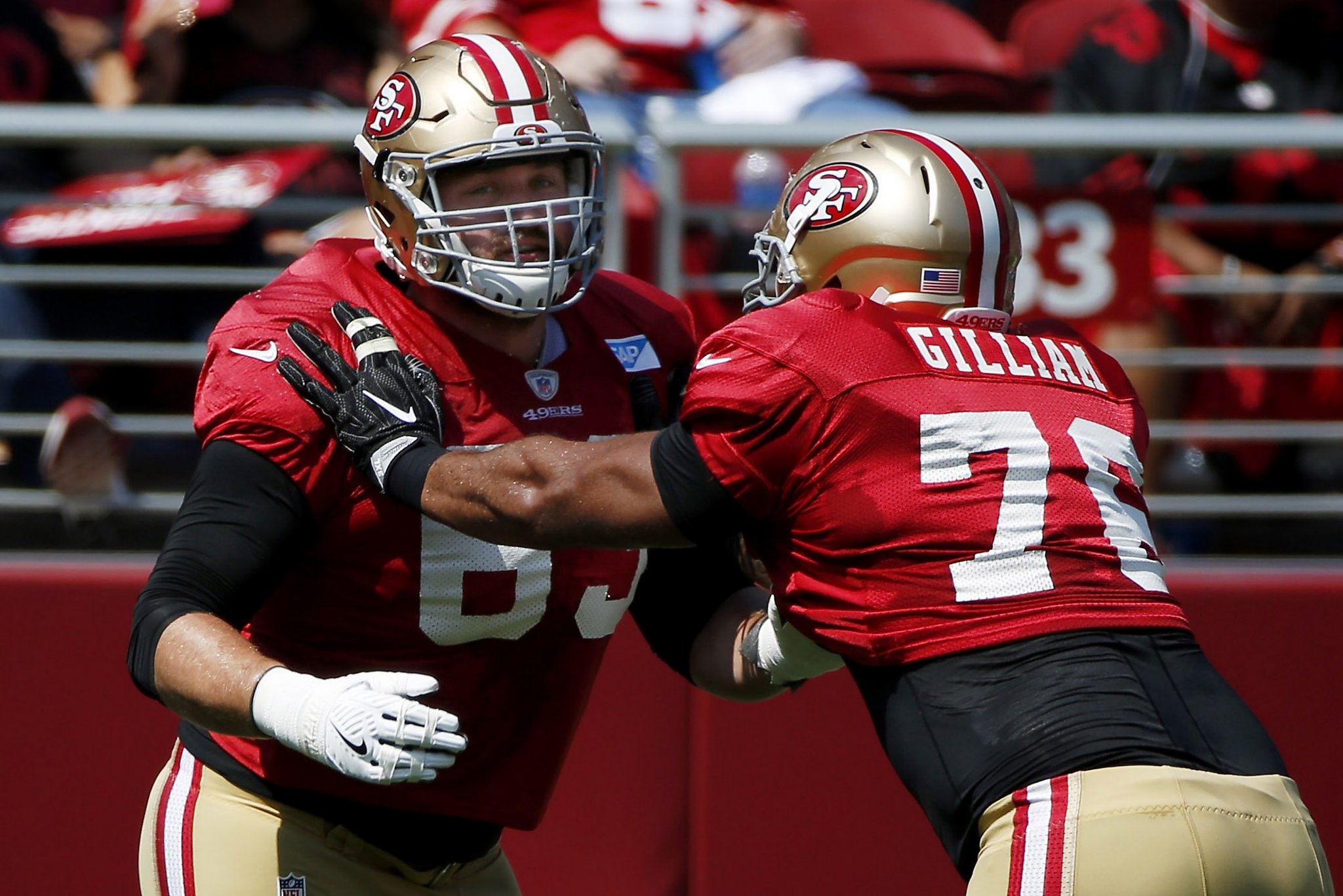 49ers OT Garry Gilliam signs 2-year extension