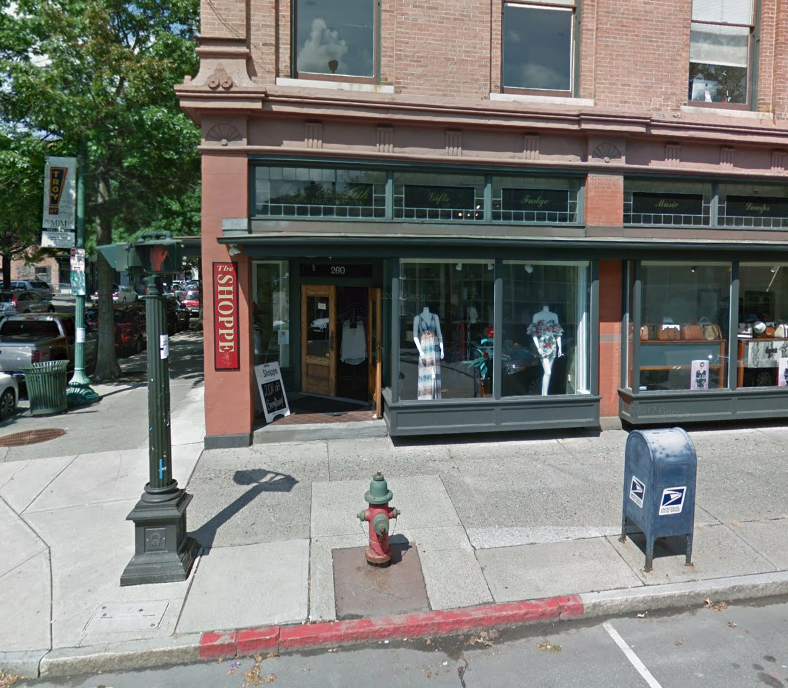 New boutique opening in former Troy Shoppe space