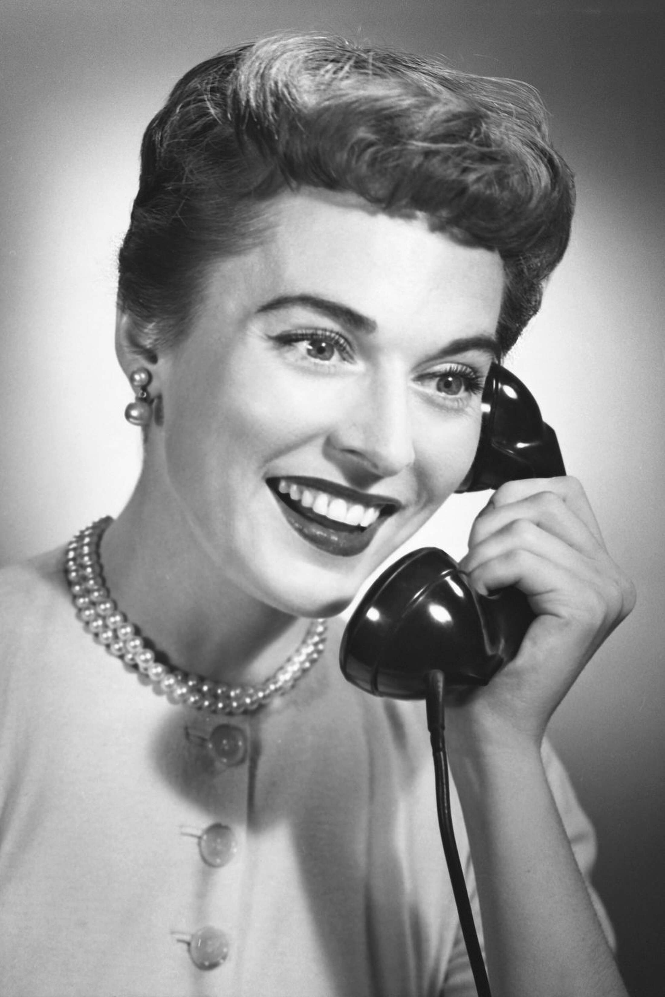 50 Basic social etiquette rules everyone should know