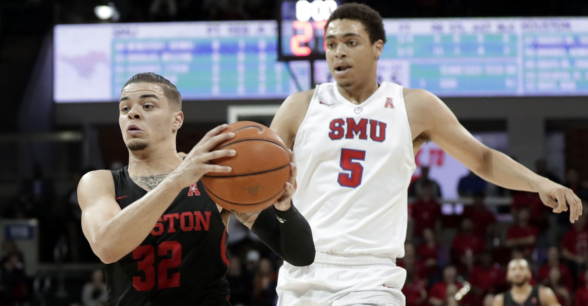 Rob Gray leads No. 25 UH past SMU