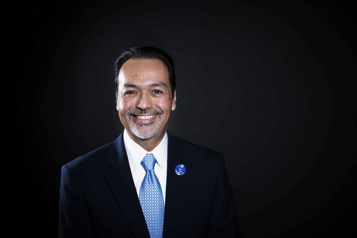 Record number of Latinos fill ballot in Houston