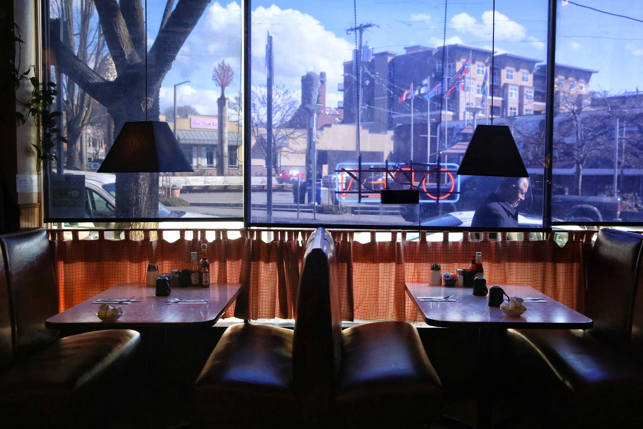 Seattle-area diners that send you back in time