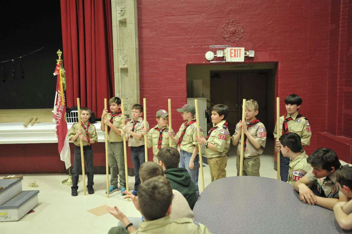 Winsted Cub Scouts graduate to become Boy Scouts as parents look on ...