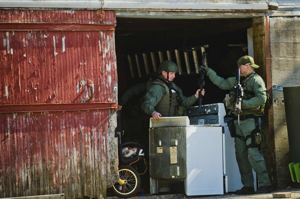 Photos: Manhunt in Mt. Pleasant