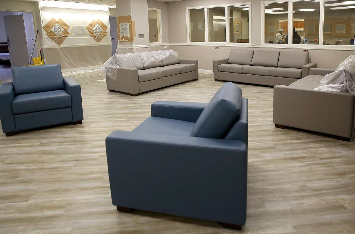 For mentally ill homeless patients, new center offers 54 beds and a ...