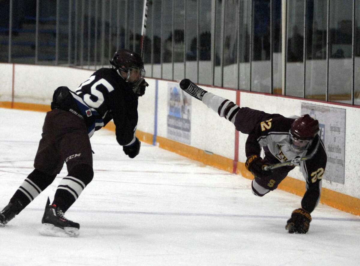 Hockey: Sheehan tops BBD for SCC-SWC Division III title