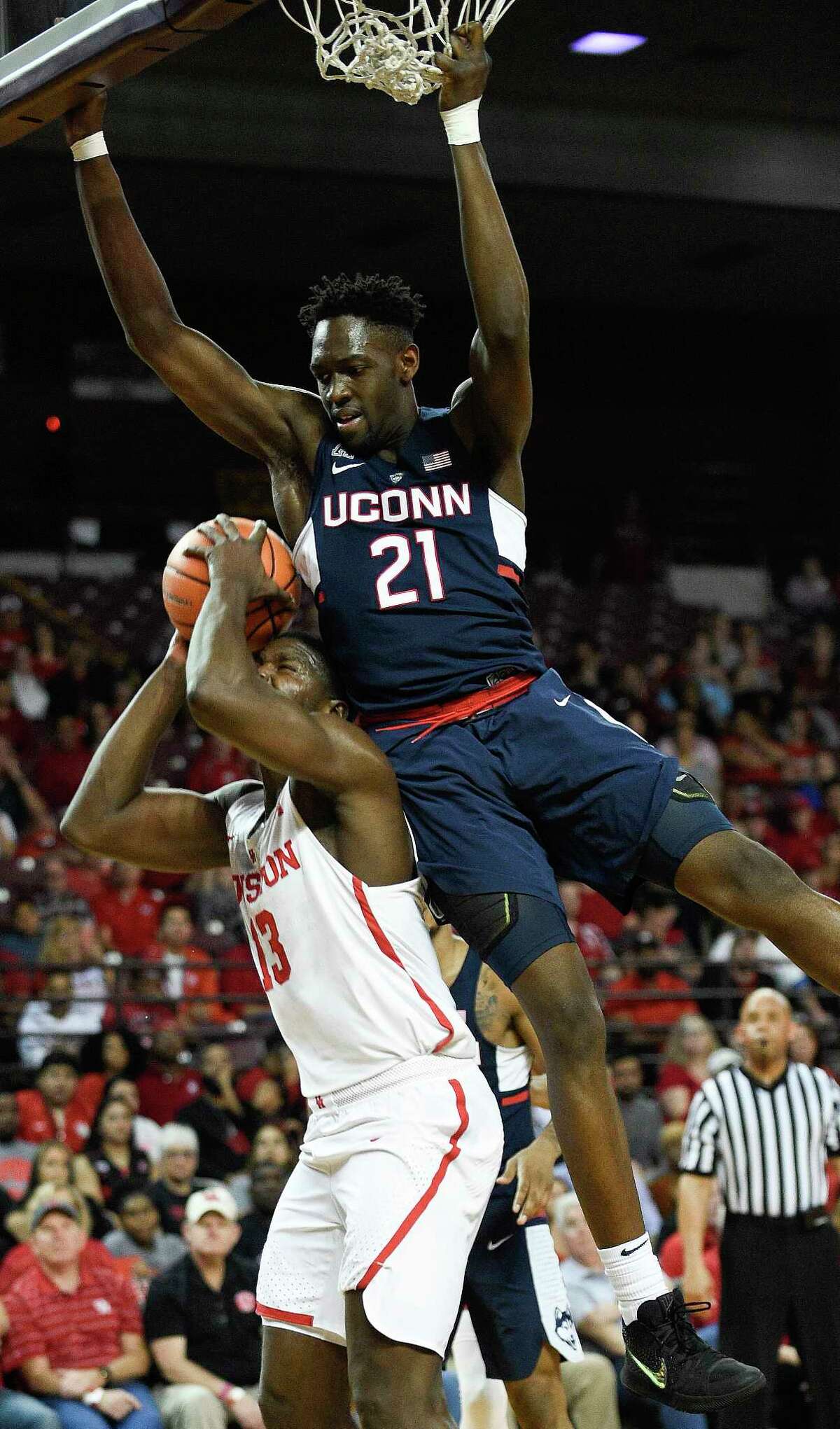 UConn forward Mamadou Diarra will end playing career, remain with team ...