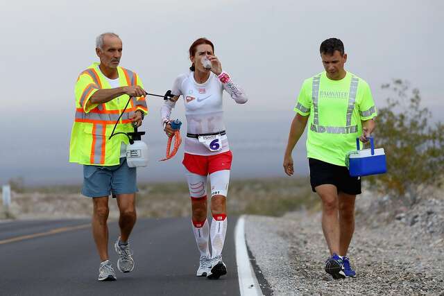 Why do runners love Death Valley?