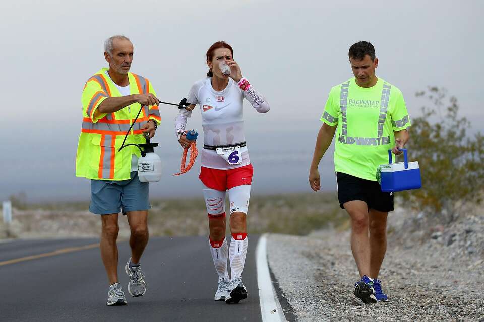 Why do runners love Death Valley?