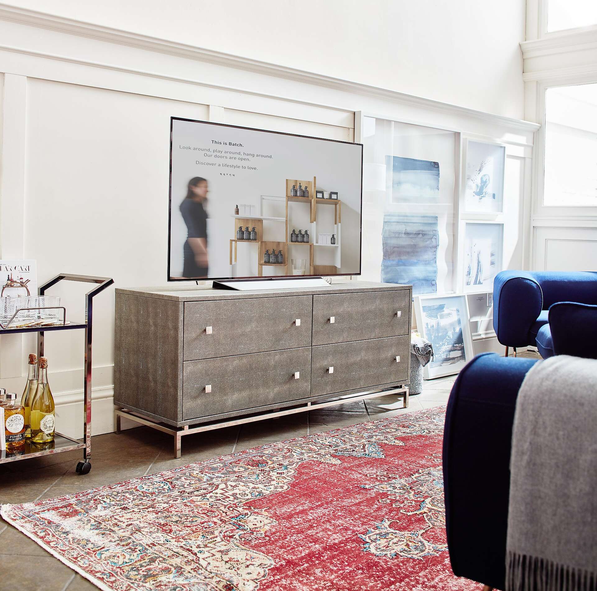 The new retail: Brands sell shoppers on ‘experiences’