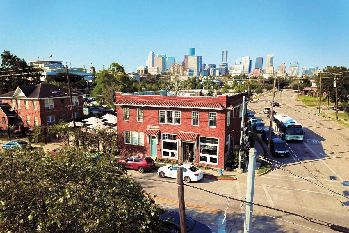 These Houston restaurants and bars are in historic buildings