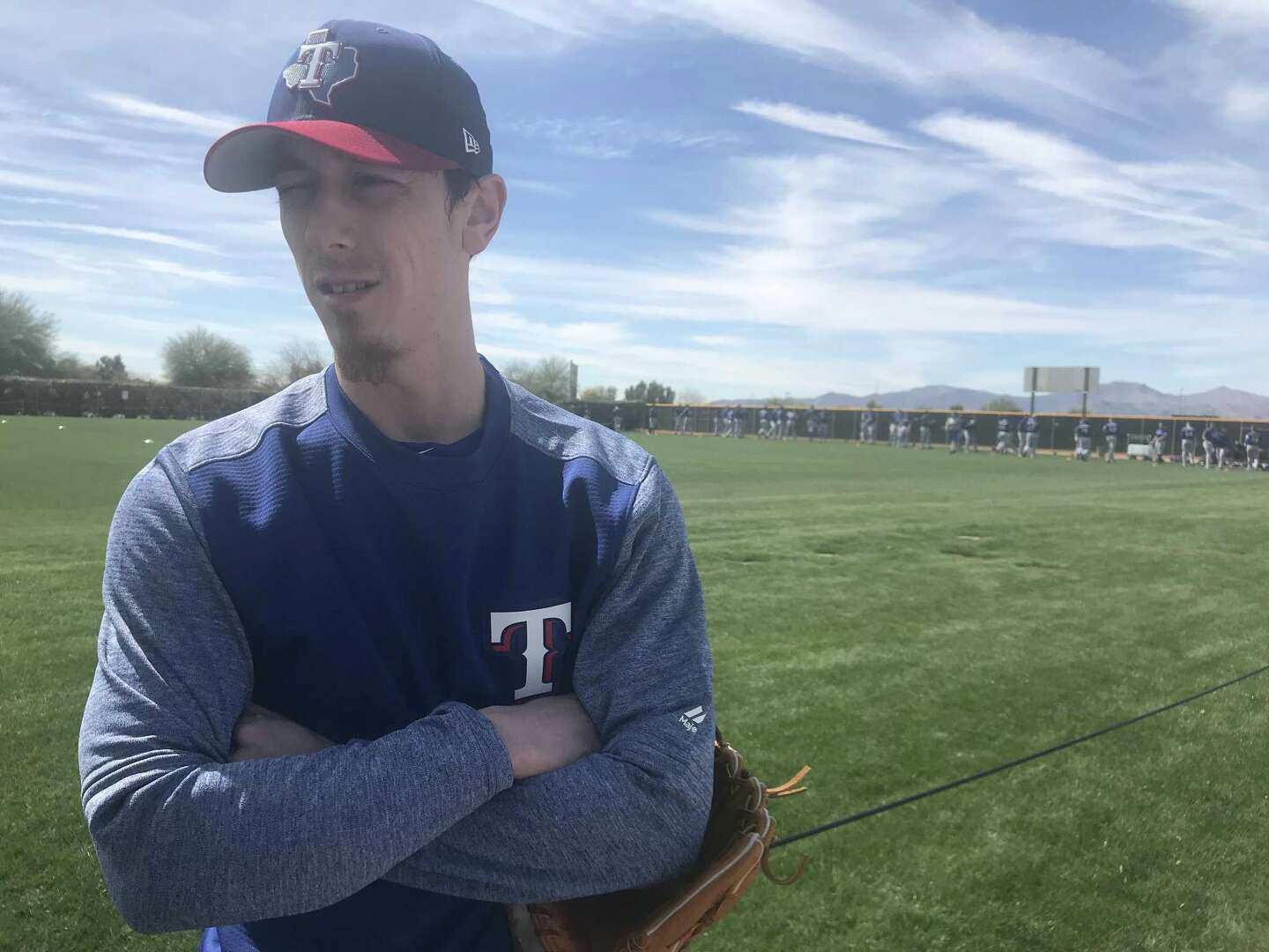 Tim Lincecum joins Rangers with new contract, heavy heart