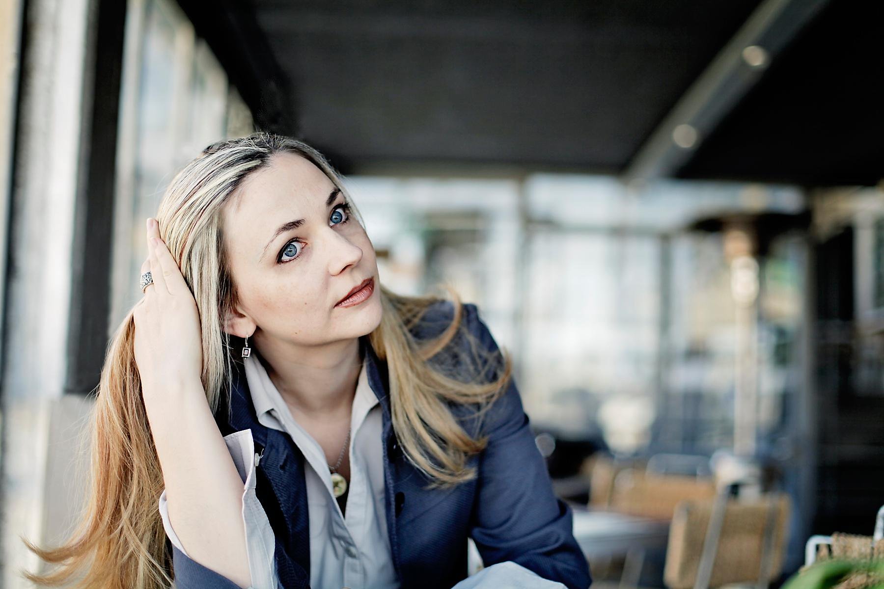 State Lines: Shara Lessley’s ‘Lines Following a Husband’s Departure’