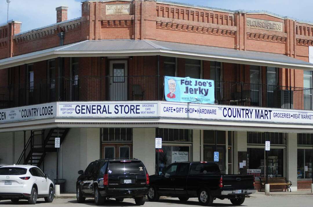 In praise of parisa, the renowned steak tartare of Medina County