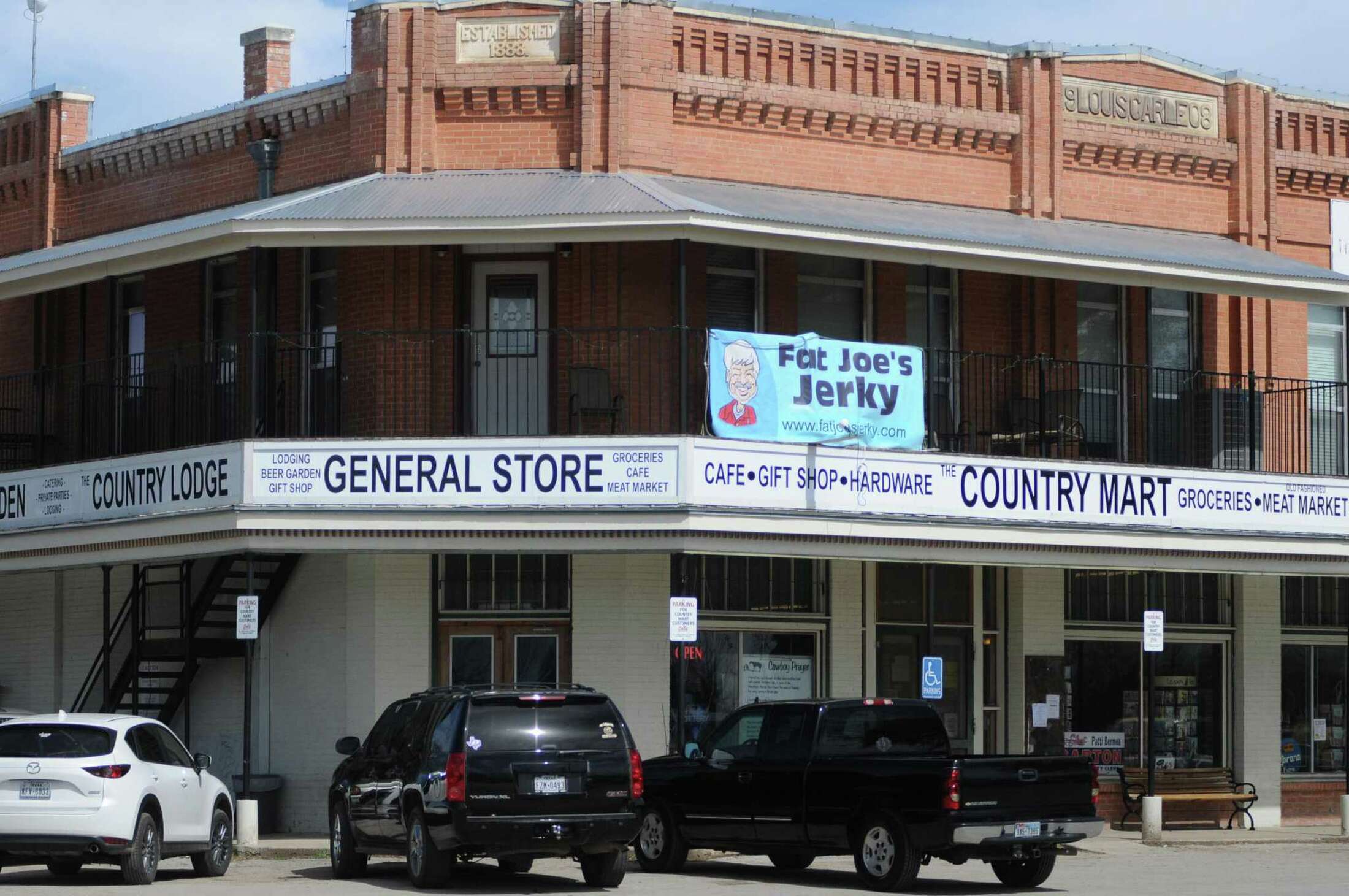In praise of parisa, the renowned steak tartare of Medina County