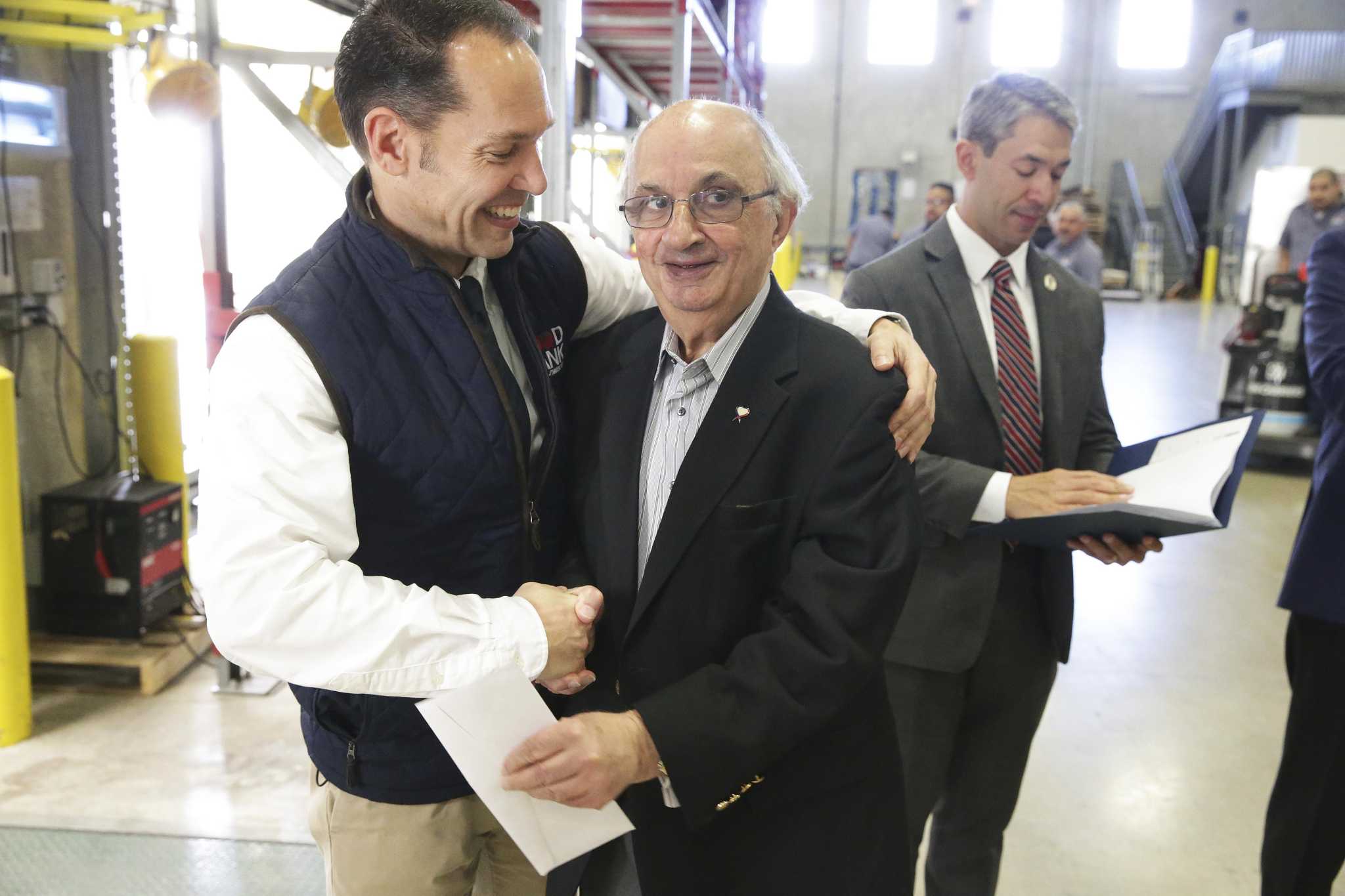 Philanthropist Harvey E. Najim teams with Food Bank for holiday ...