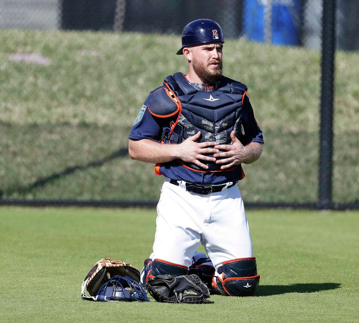 Max Stassi makes Astros' roster spot as backup catcher