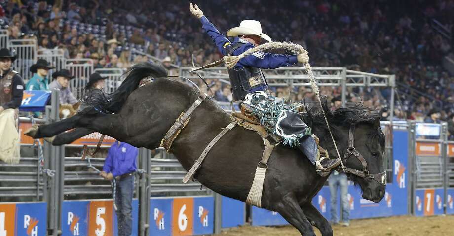 Saddle bronc rider Jacobs Crawley wins 2nd straight Super Series III at ...