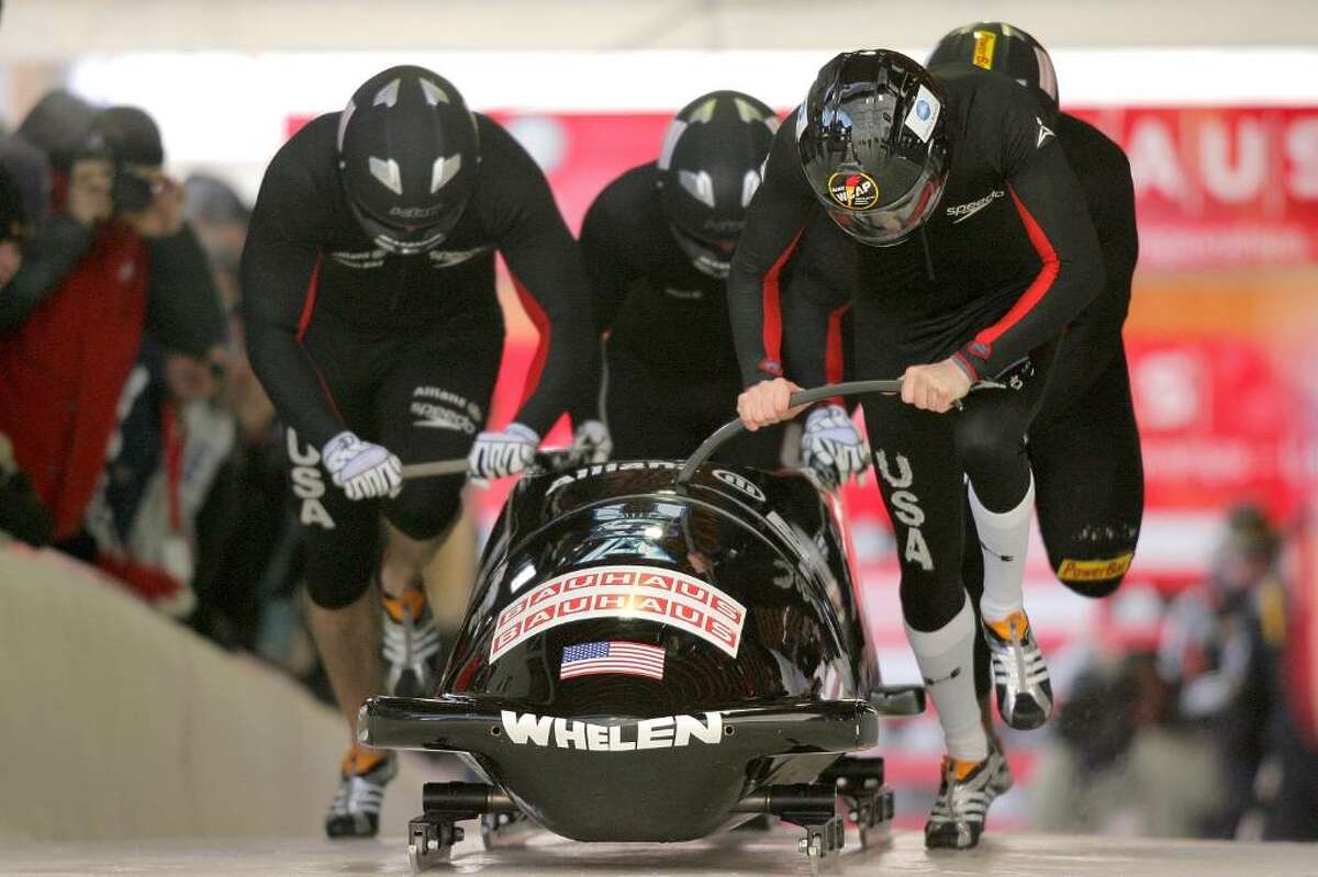 Olympic flame goes out for Napier