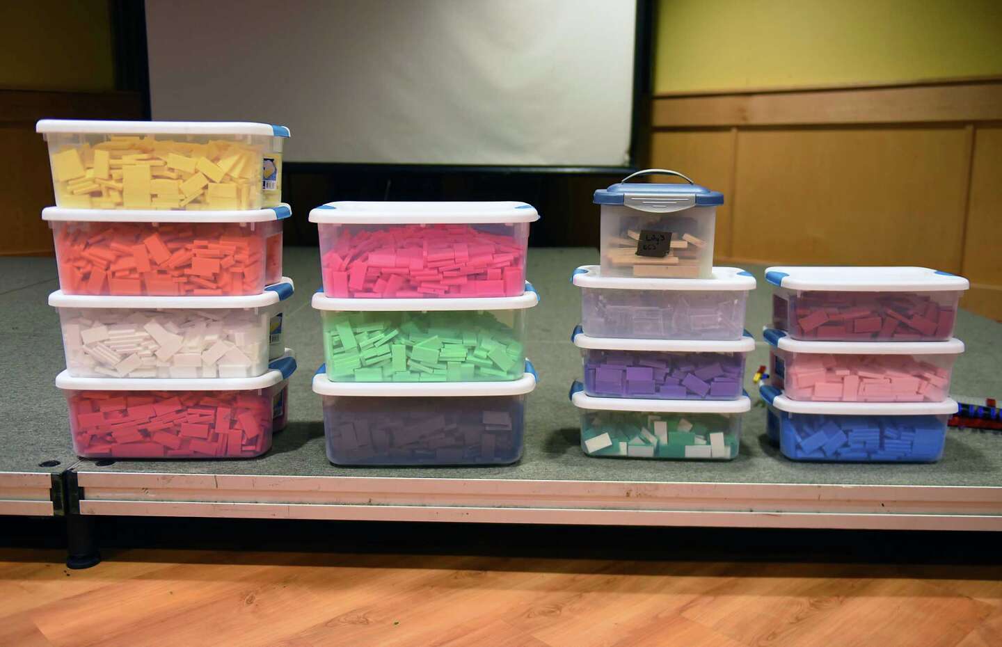 RPI student club devoted to dominoes, for fun and more