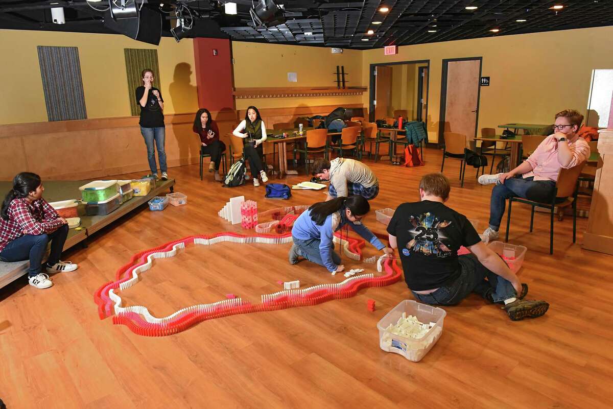 RPI student club devoted to dominoes, for fun and more