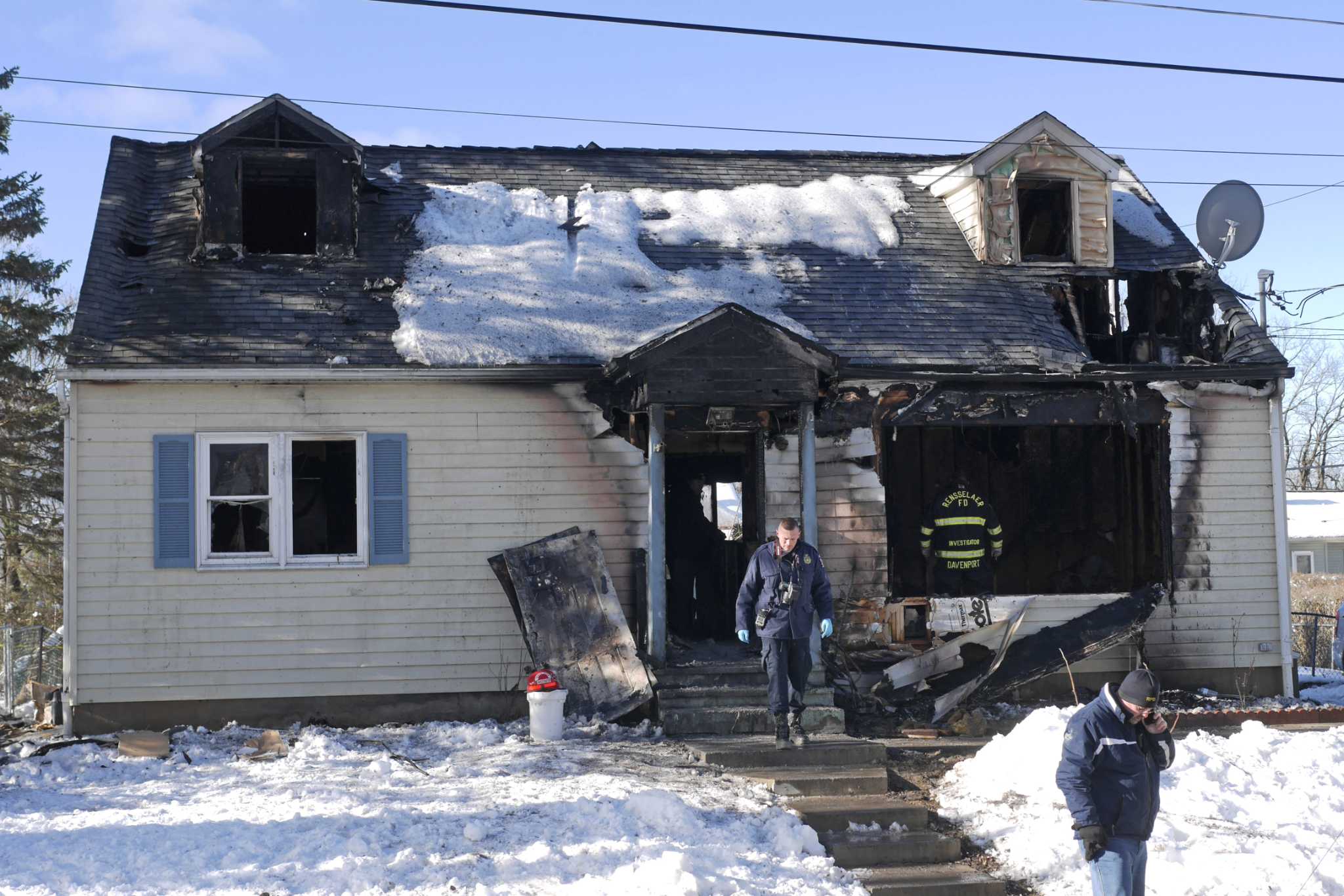 Young son, mother, grandmother die in Rensselaer fire