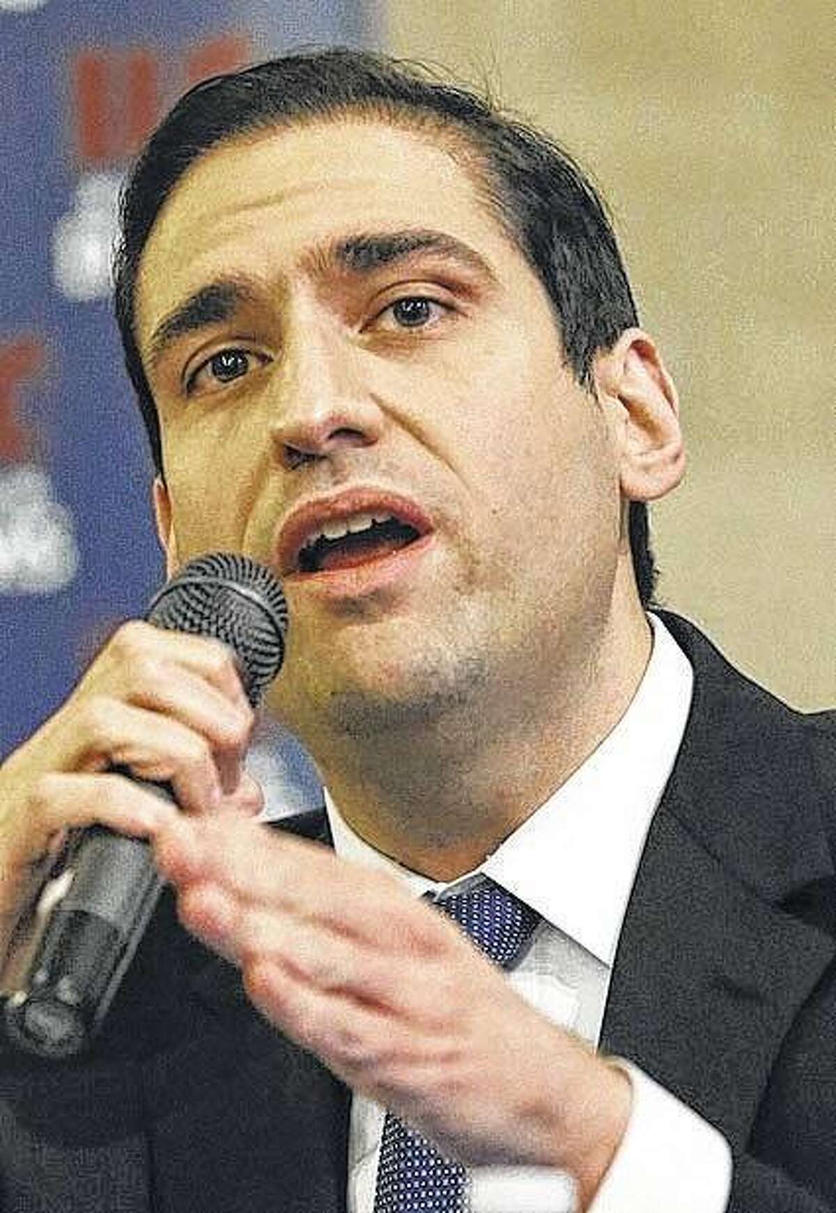 Attorney general race battle over independence