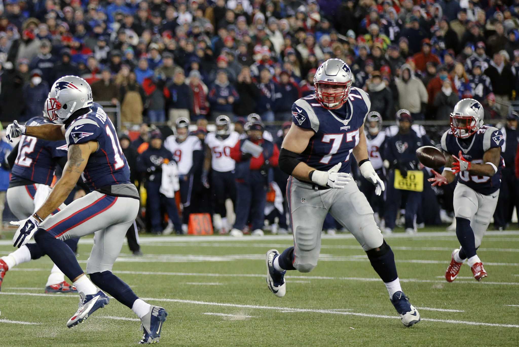 Texans making serious run at Patriots LT Nate Solder