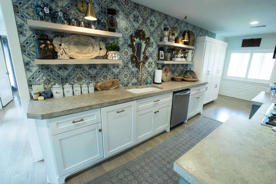 Design-savvy investor tackles new career flipping homes