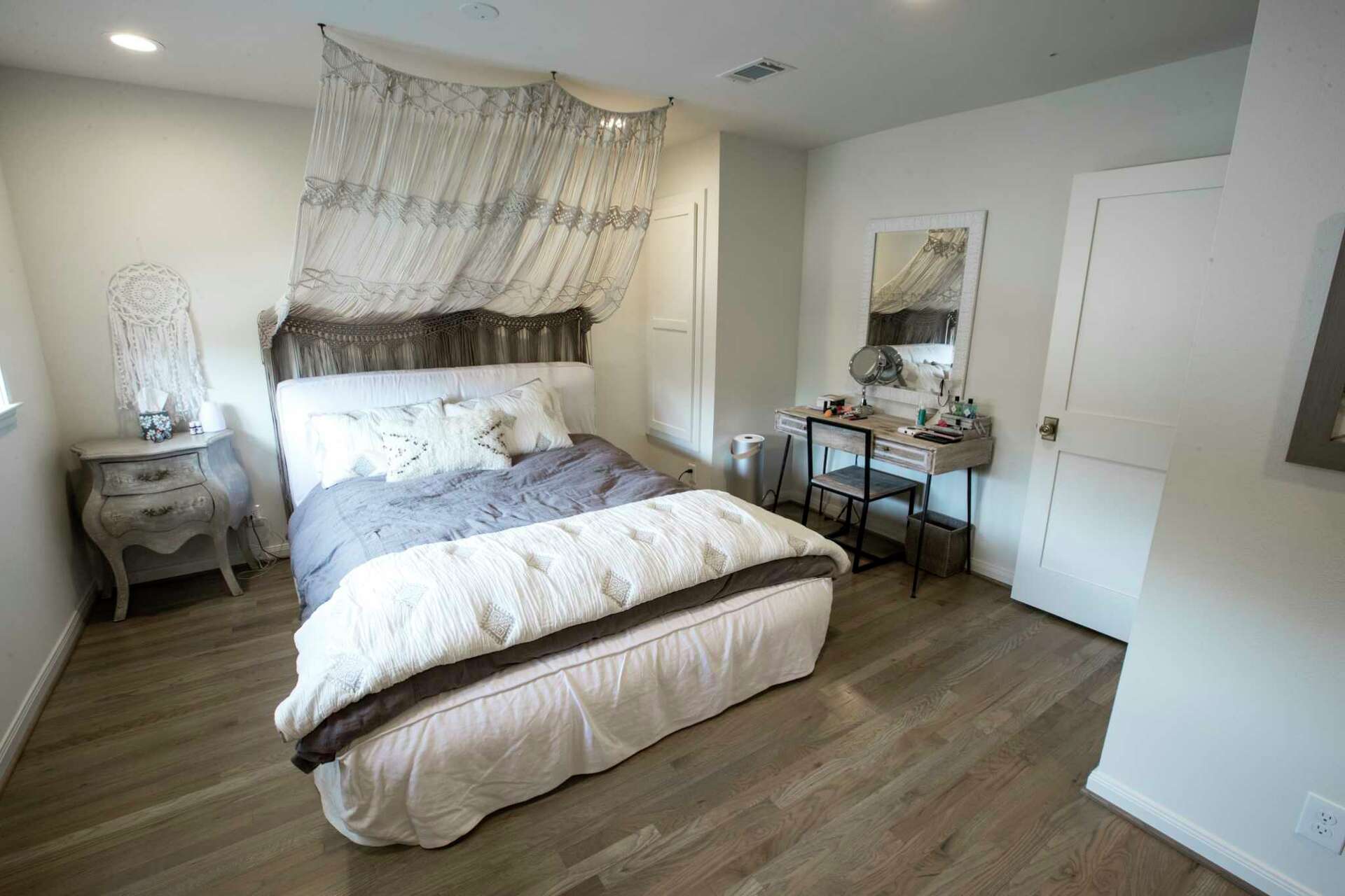 Design-savvy investor tackles new career flipping homes