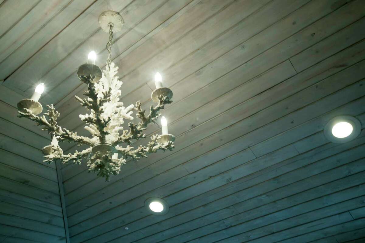 Design-savvy investor tackles new career flipping homes