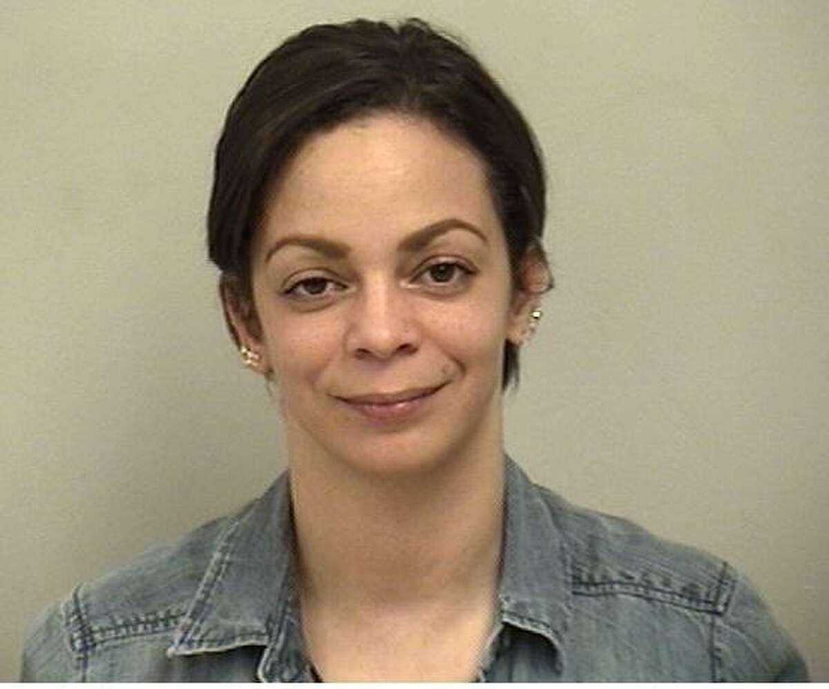 Bridgeport Woman Charged With Dui In Westport