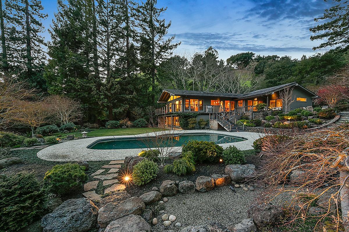 Famous landscape designer arranged grounds of Happy Valley estate