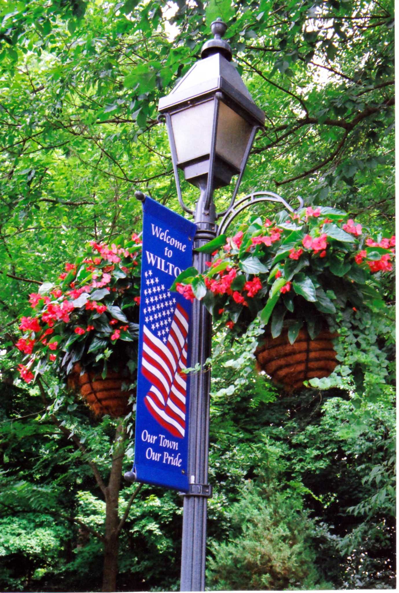 Wilton resident aims to beautify Town Center