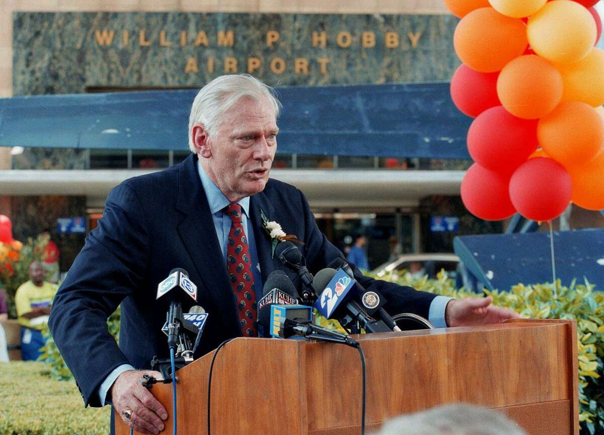 How Southwest Airlines got its start in a San Antonio bar