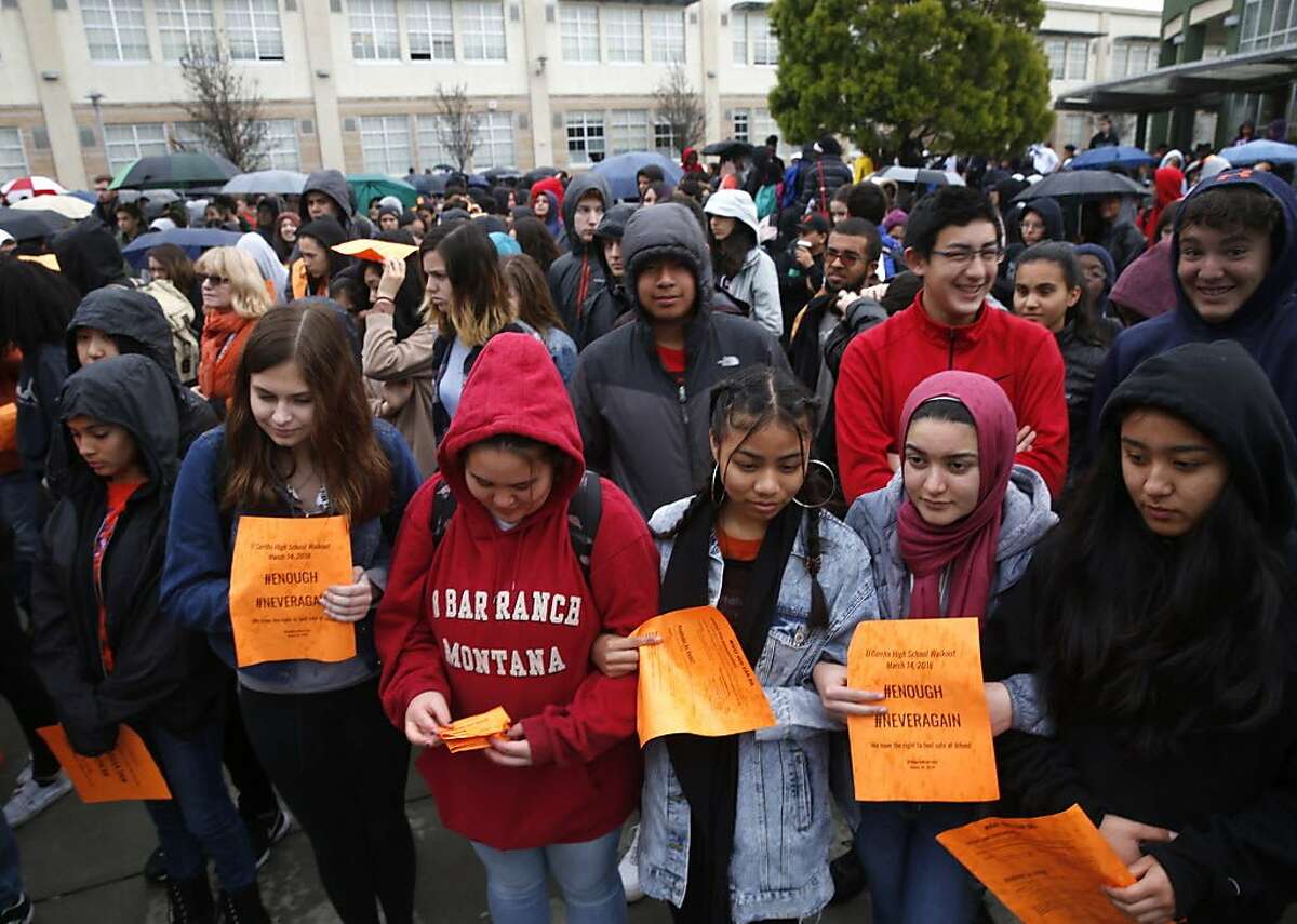 Thousands of students protest gun violence in nationwide walkout