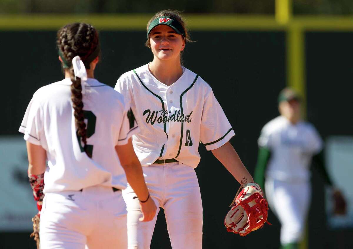 SOFTBALL: Huge hit by Winters lifts Lady Deer over The Woodlands