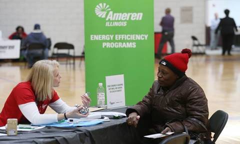 Ameren Illinois provides bill payment assistance, support for customers