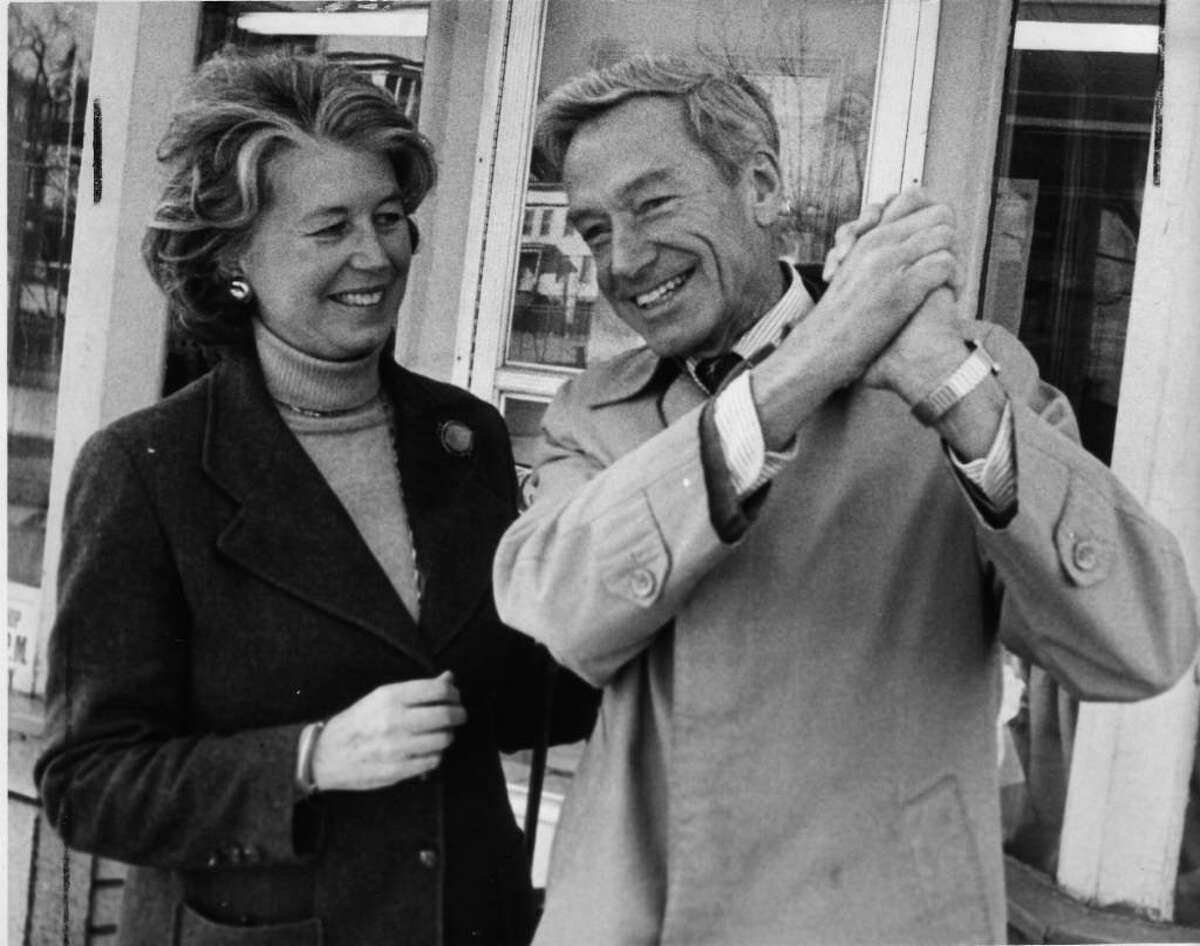 Quiet 'rock' behind political family dies