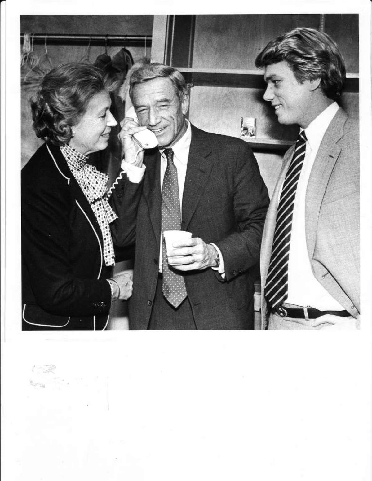 Quiet 'rock' behind political family dies