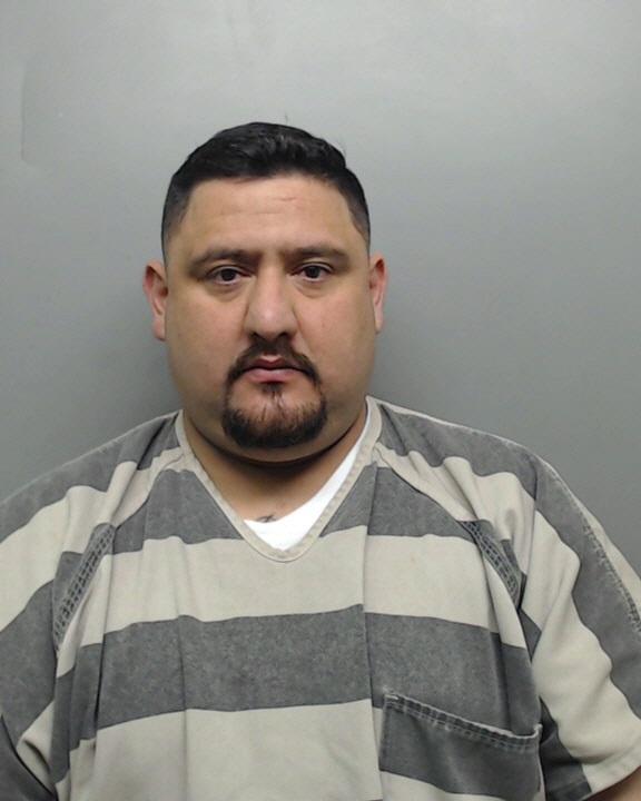 Driver charged with DWI after leading police on brief pursuit