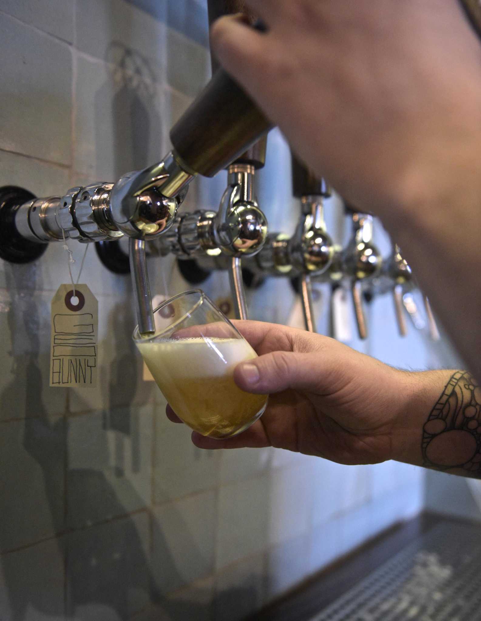 Area microbreweries sometimes face food fight