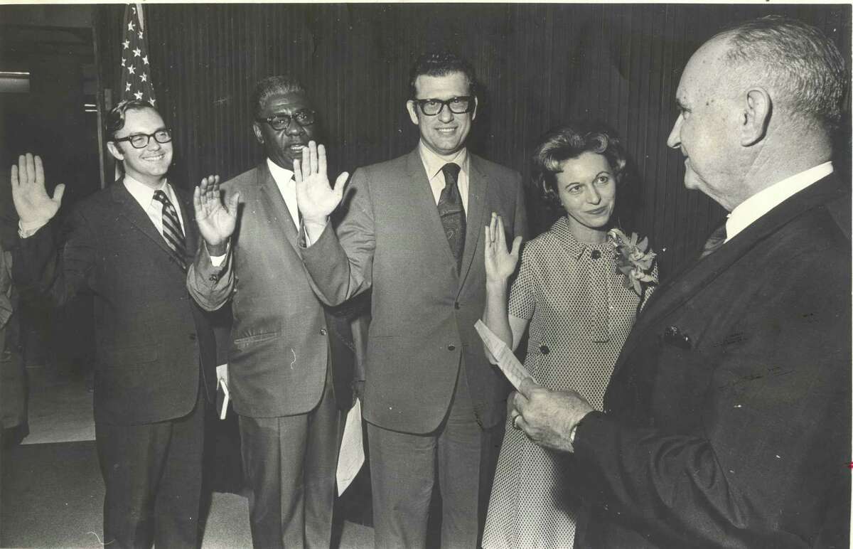 George Oser, who helped lead HISD integration efforts in 1970s, dies at 81