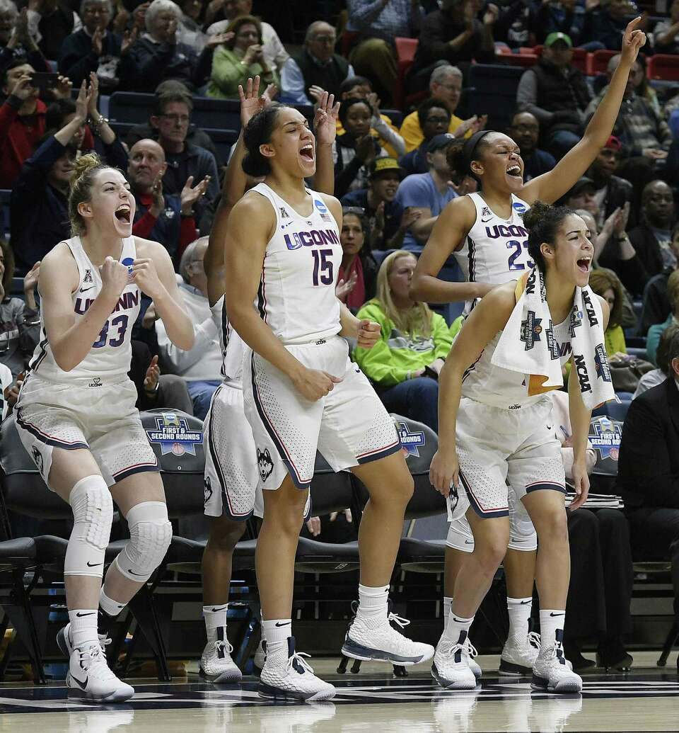 UConn women set scoring record in rout of St. Francis (Pa.)