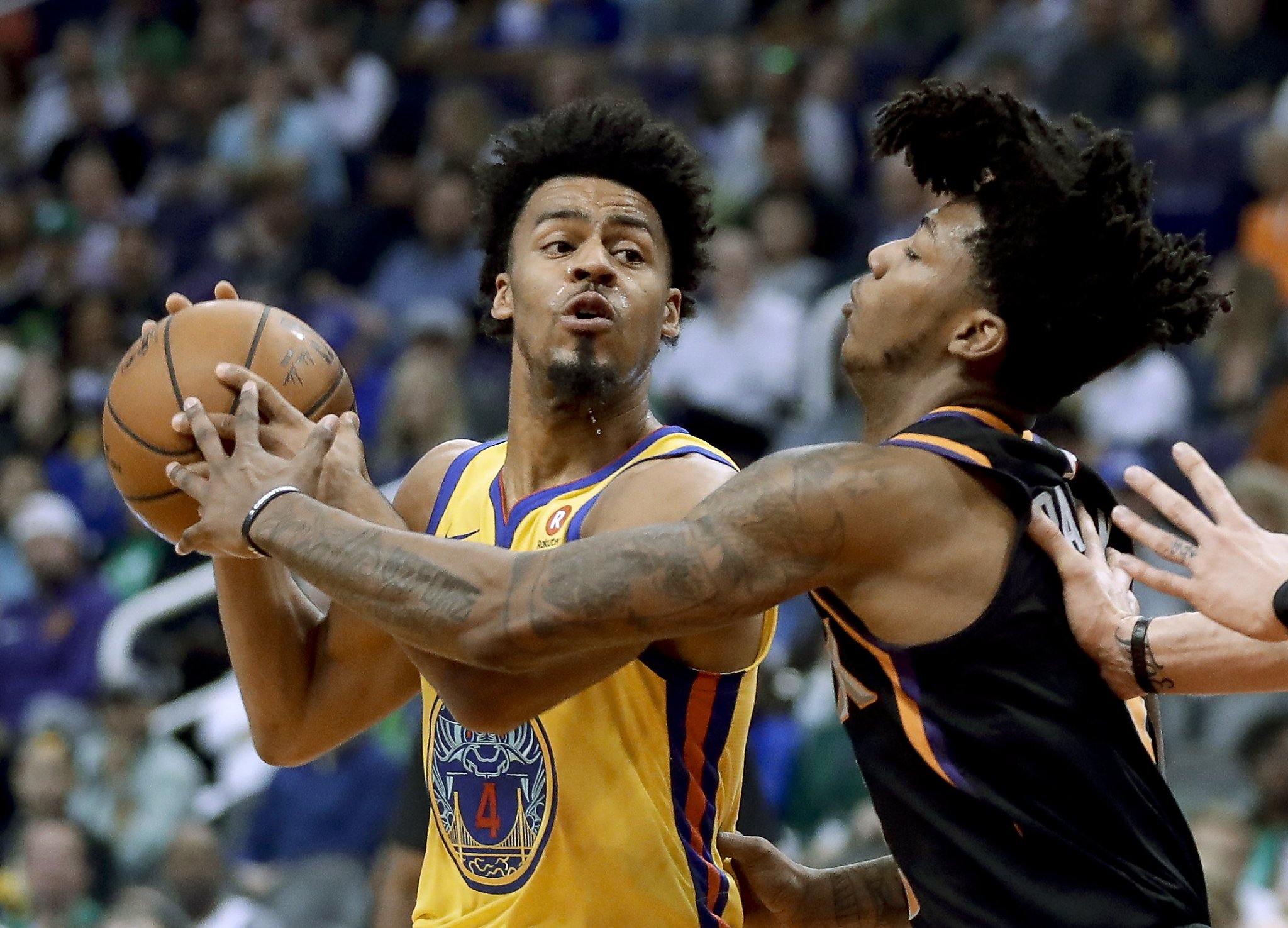 With 3 stars out, Quinn Cook gets the job done as Warriors rout Suns