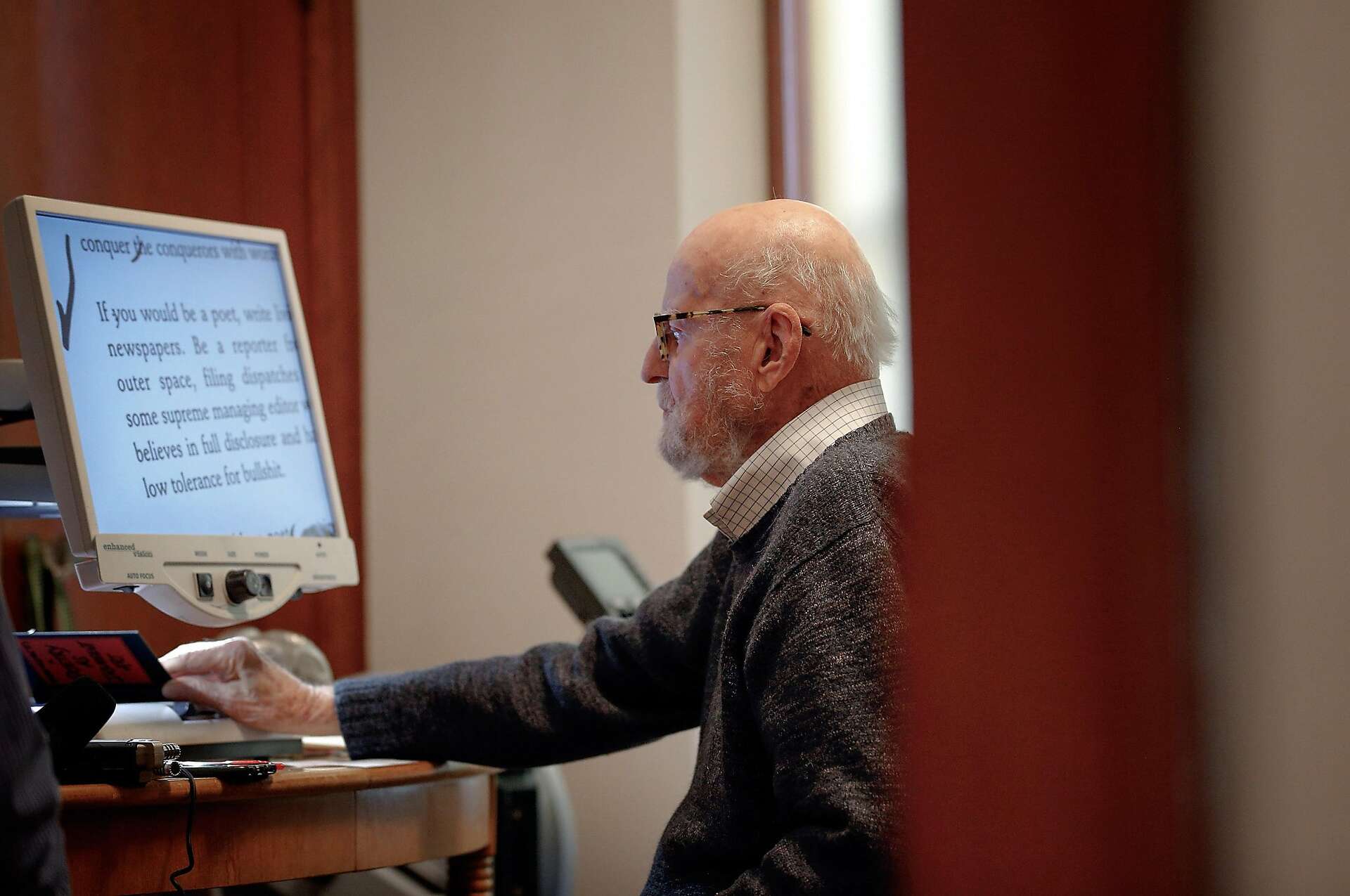 Ferlinghetti speaks out at 99, his voice as vital as ever