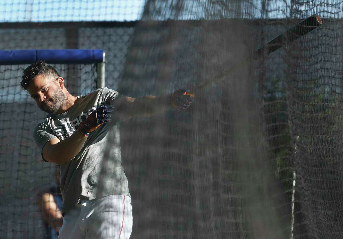 Astros send a 'clear message' with Jose Altuve's new deal