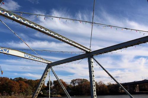 DOT puts limits on travel over Cribari Bridge